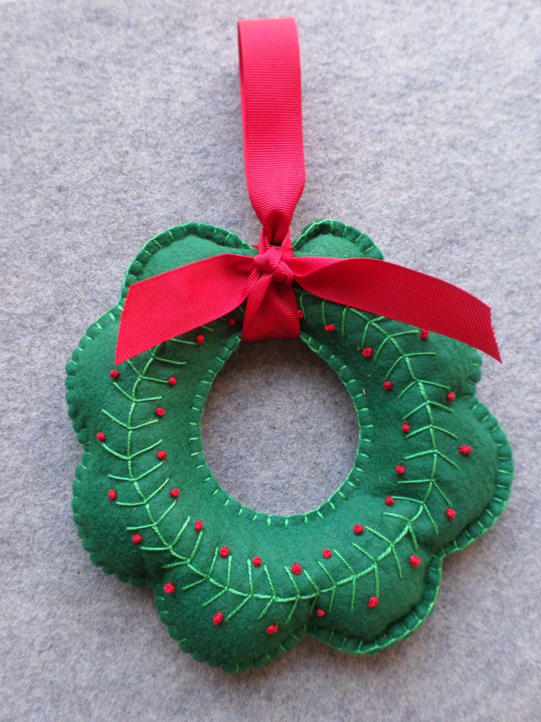 Maine Balsam Fir Felt Wreath Easy DIY Felt Embroidery Sewing Craft Kit ...