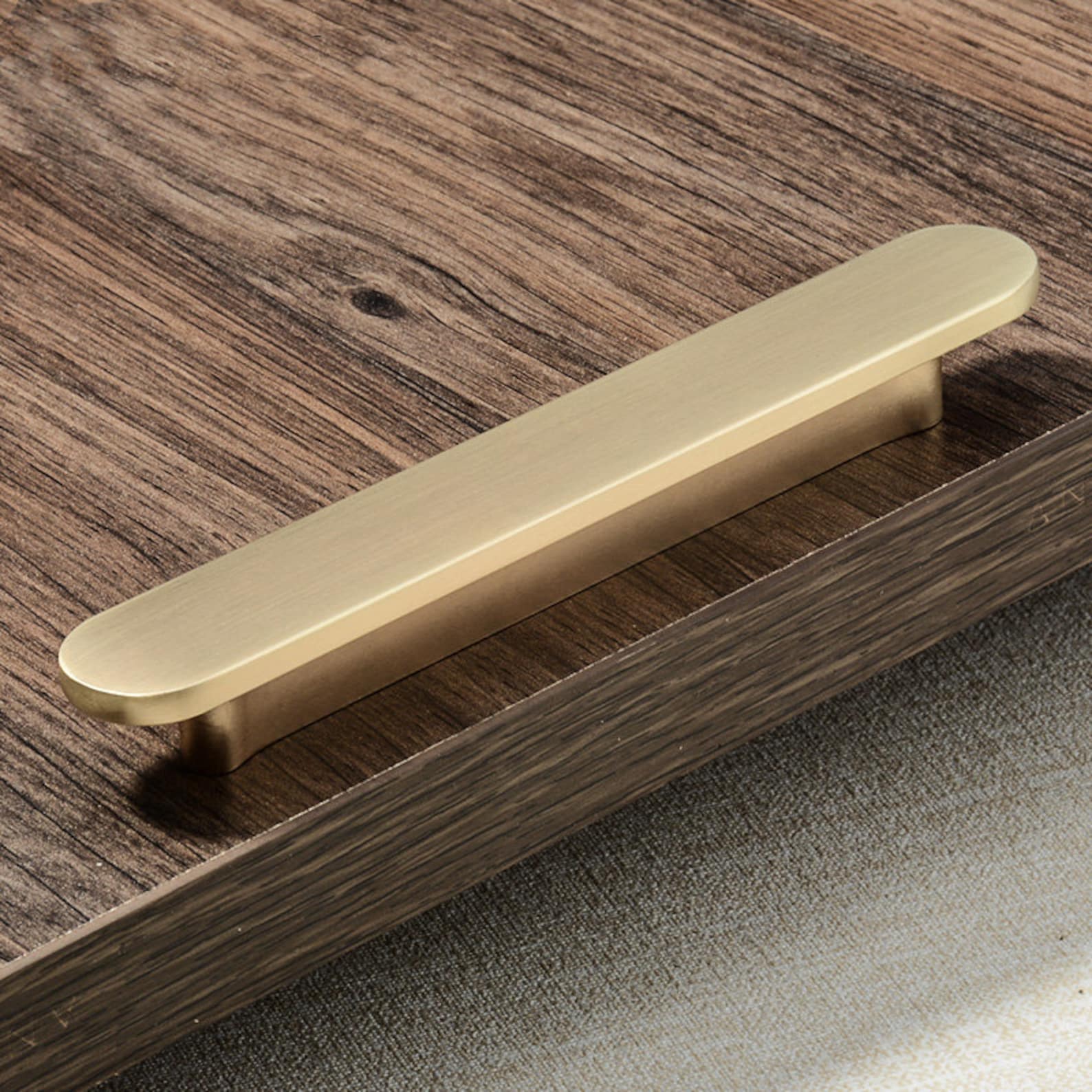 Modern Simple Black Wardrobe Pull Handle Brass Color Drawer Pull Handle ...