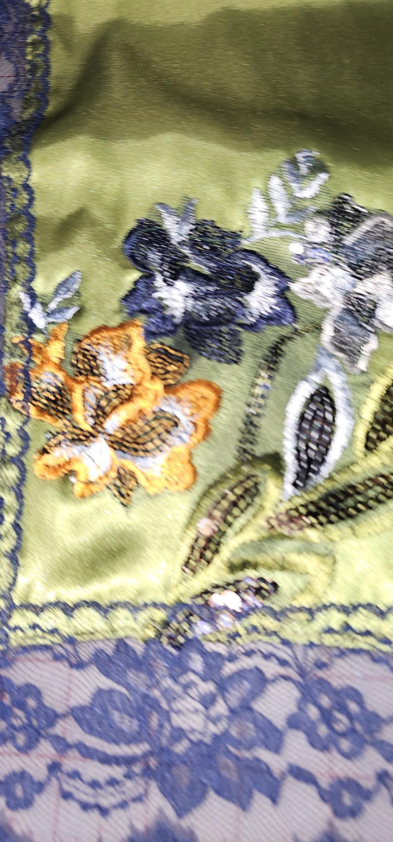 Satin Lap Scarf: 3D Appliques, Lace Trim - Lady Olivia - Etsy