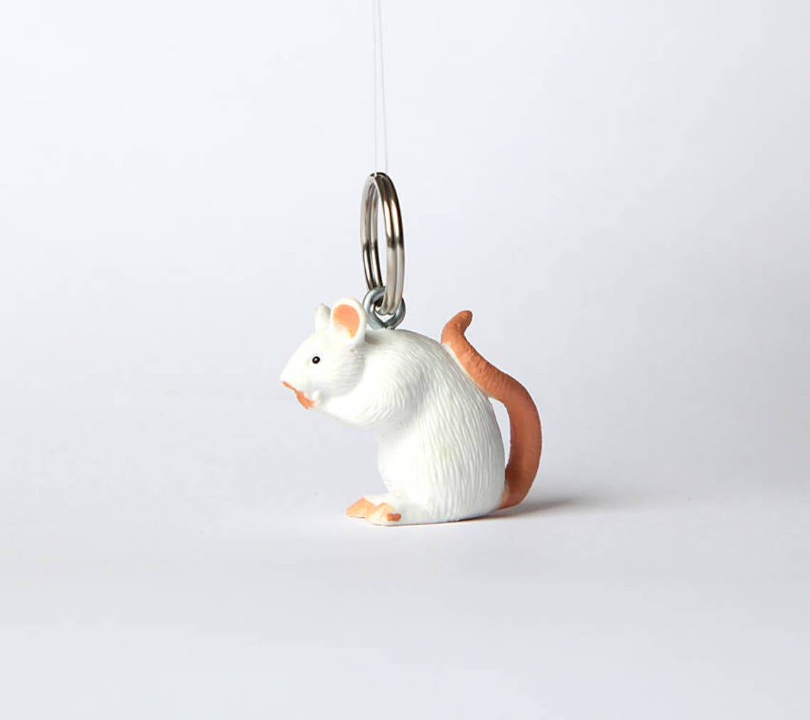 Keychain mouse - Etsy