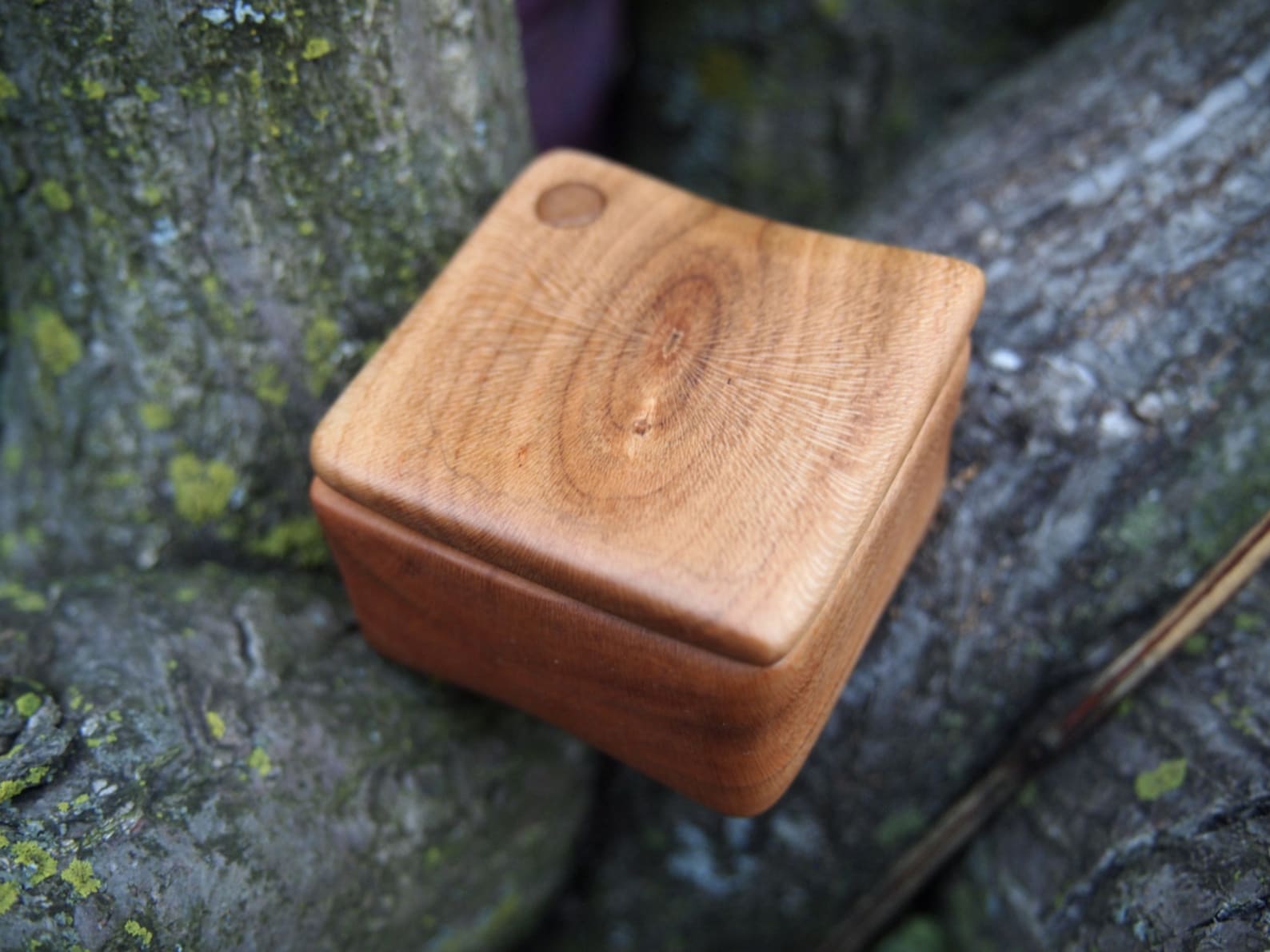 Wood Carved Natural Ring Box 1 | Etsy