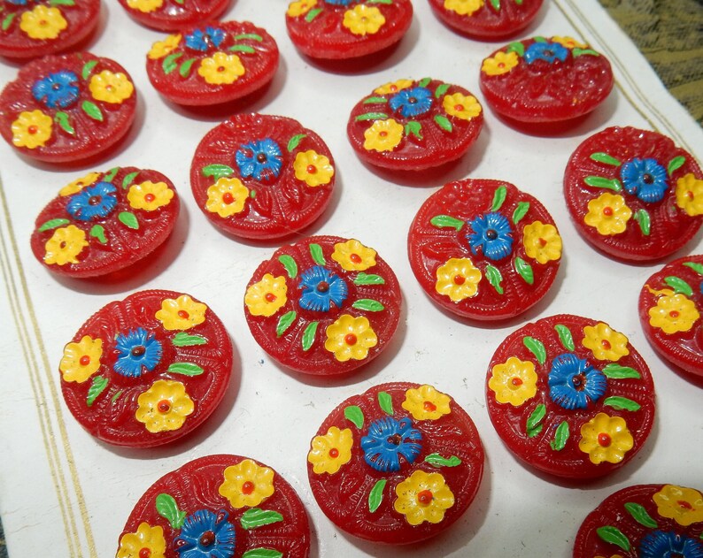 Vintage Glass Old Stock Red Flower Buttons on Card 24pcs - Etsy