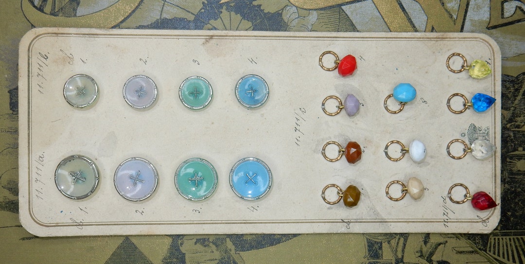 Vintage Sampler Buttons Glass Uranium 1920s - Etsy