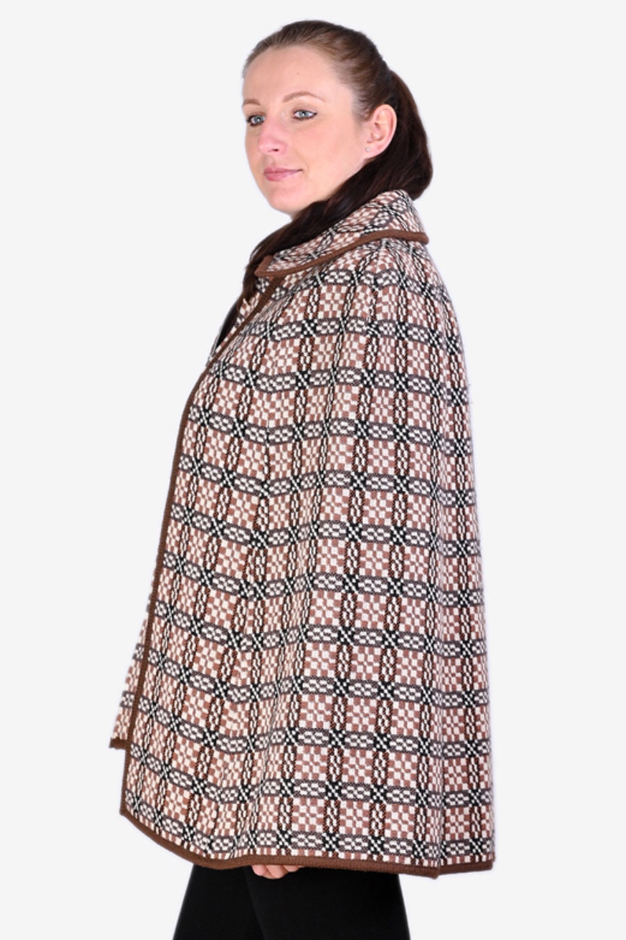Vintage Welsh Woollens Tapestry Cape - Www.brickvintage.com - Etsy UK