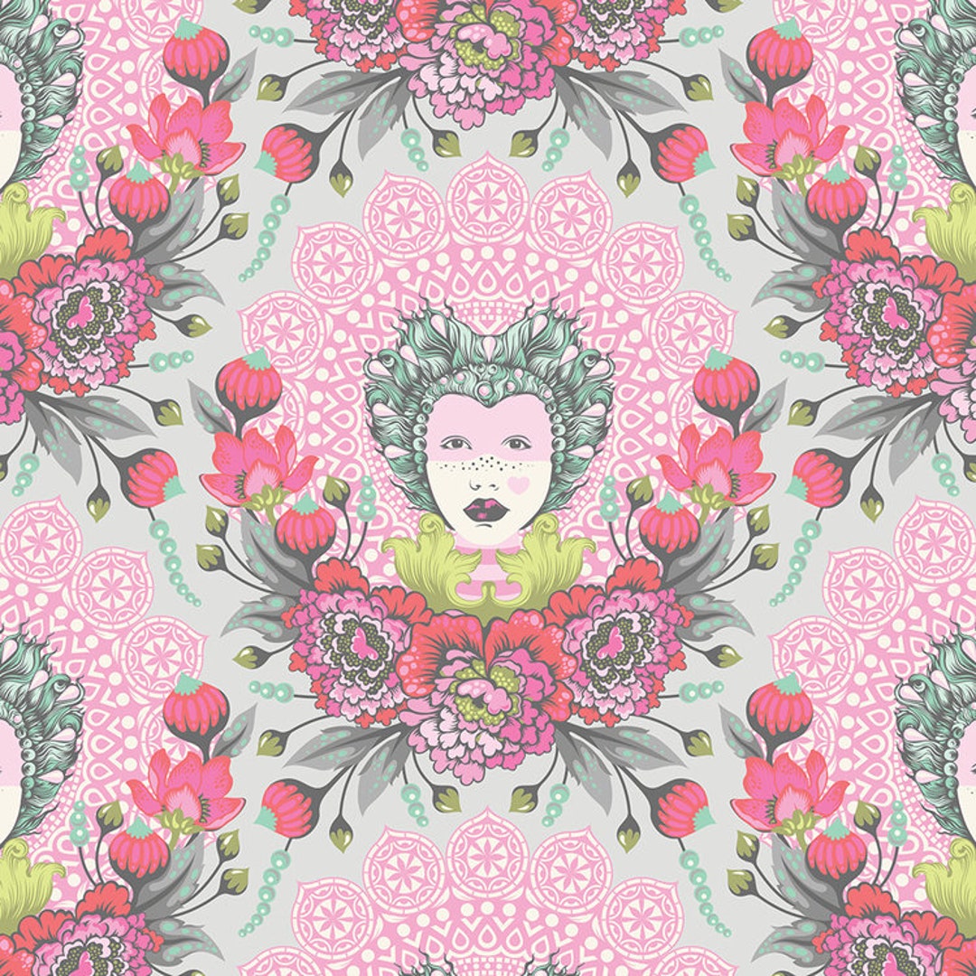 Elizabeth - 16th Century Selfie in Tart - Tula Pink - Fat Quarter - Etsy