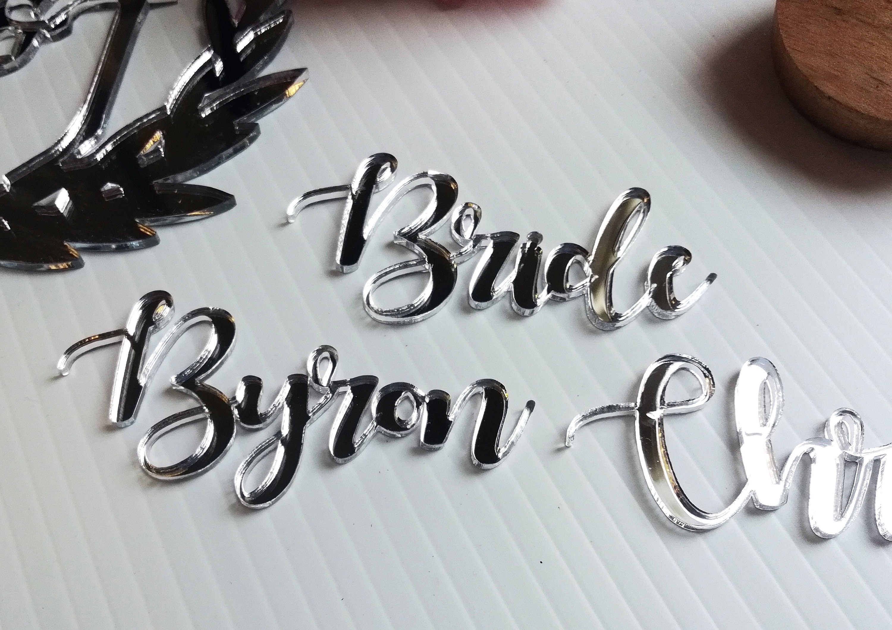 Fancy Mirror Place Settings / Names Laser Cut Names | Etsy