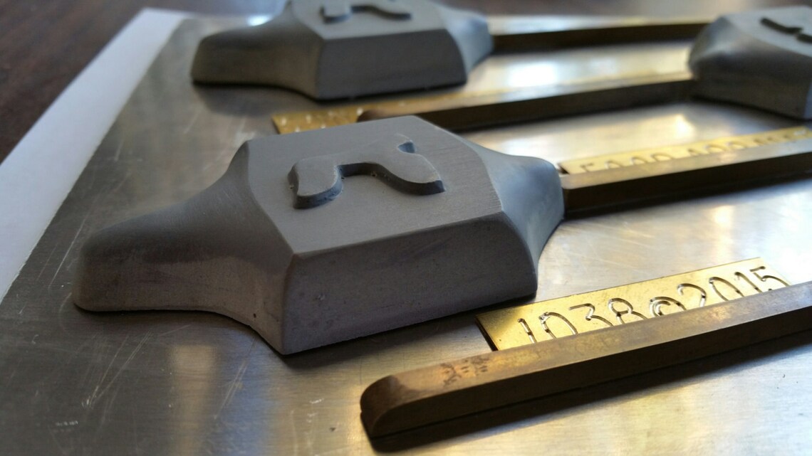 Dreidle Lollies W/ Hebrew Lettering Chocolate Candy Mold J038 | Etsy