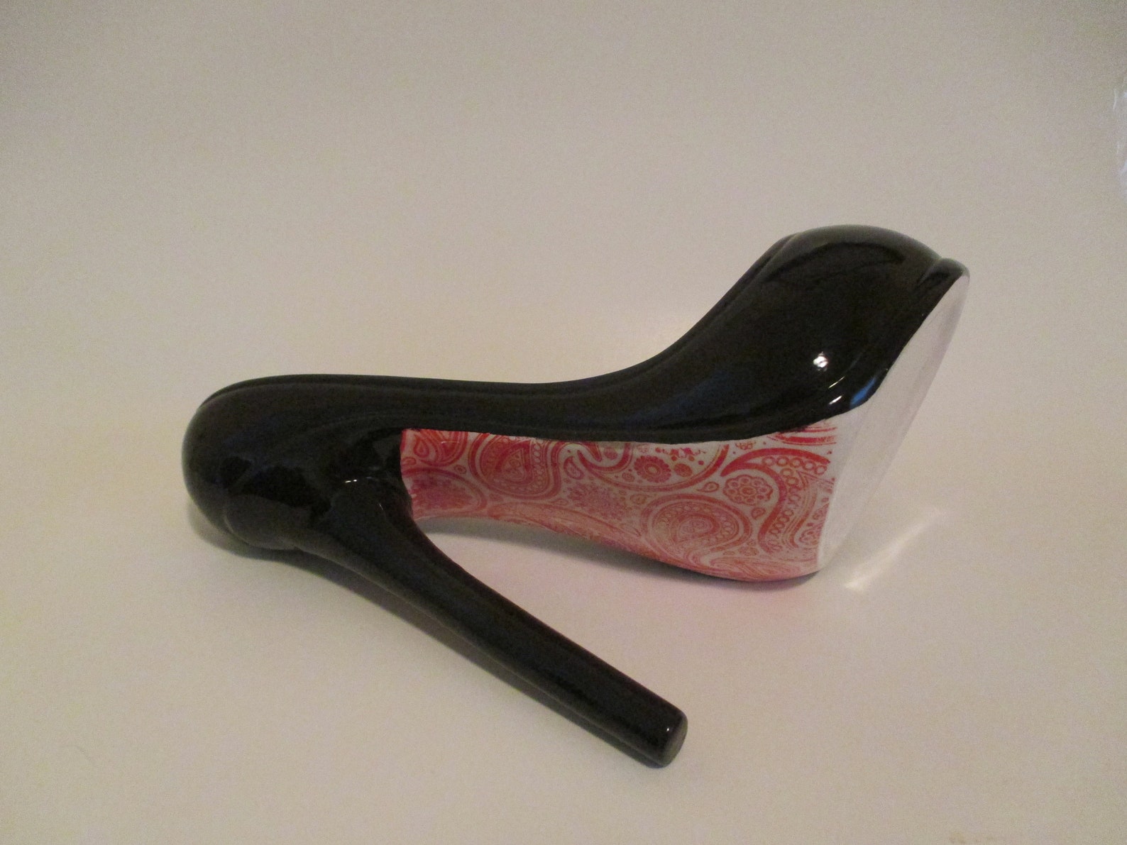 Black Stiletto With Red Pasley Bottom Bottle Holder Party - Etsy
