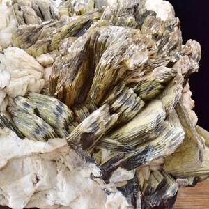 Large Muscovite MICA Flower spray RARE Pegmatite Mineral Specimen From ...