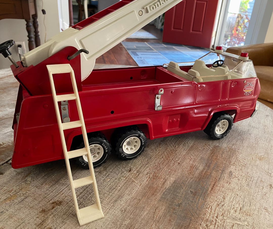 1970's Tonka DOUBLE Ladder Fire Engine Truck Vintage Large Red Metal ...