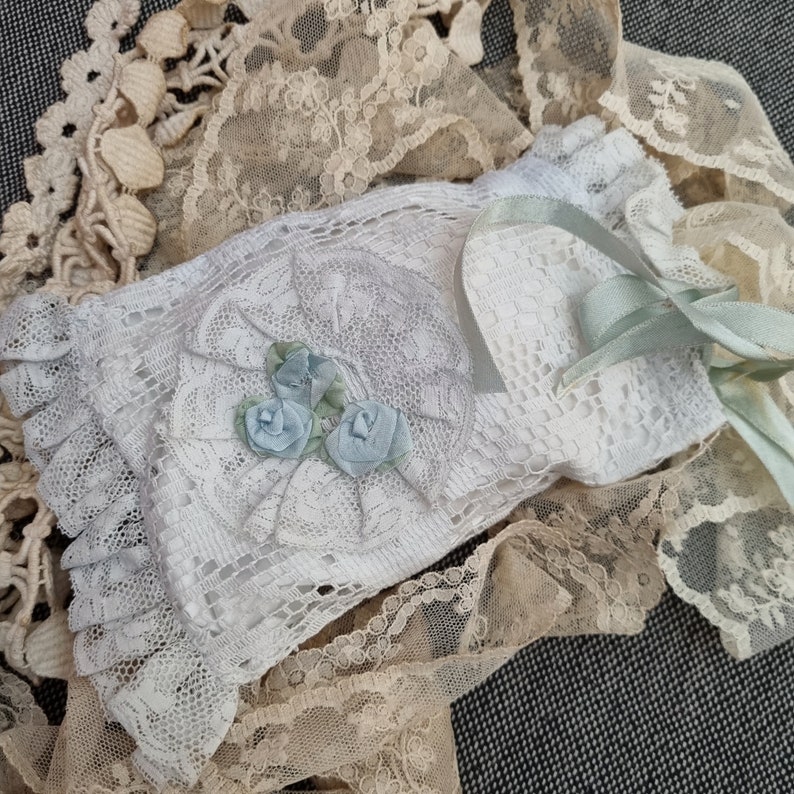 Vintage Antique Victorian Lace RETICULE Drawstring Wrist Bag. - Etsy