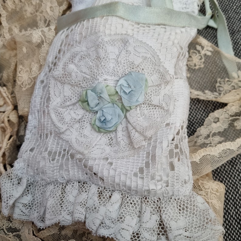 Vintage Antique Victorian Lace RETICULE Drawstring Wrist Bag. - Etsy