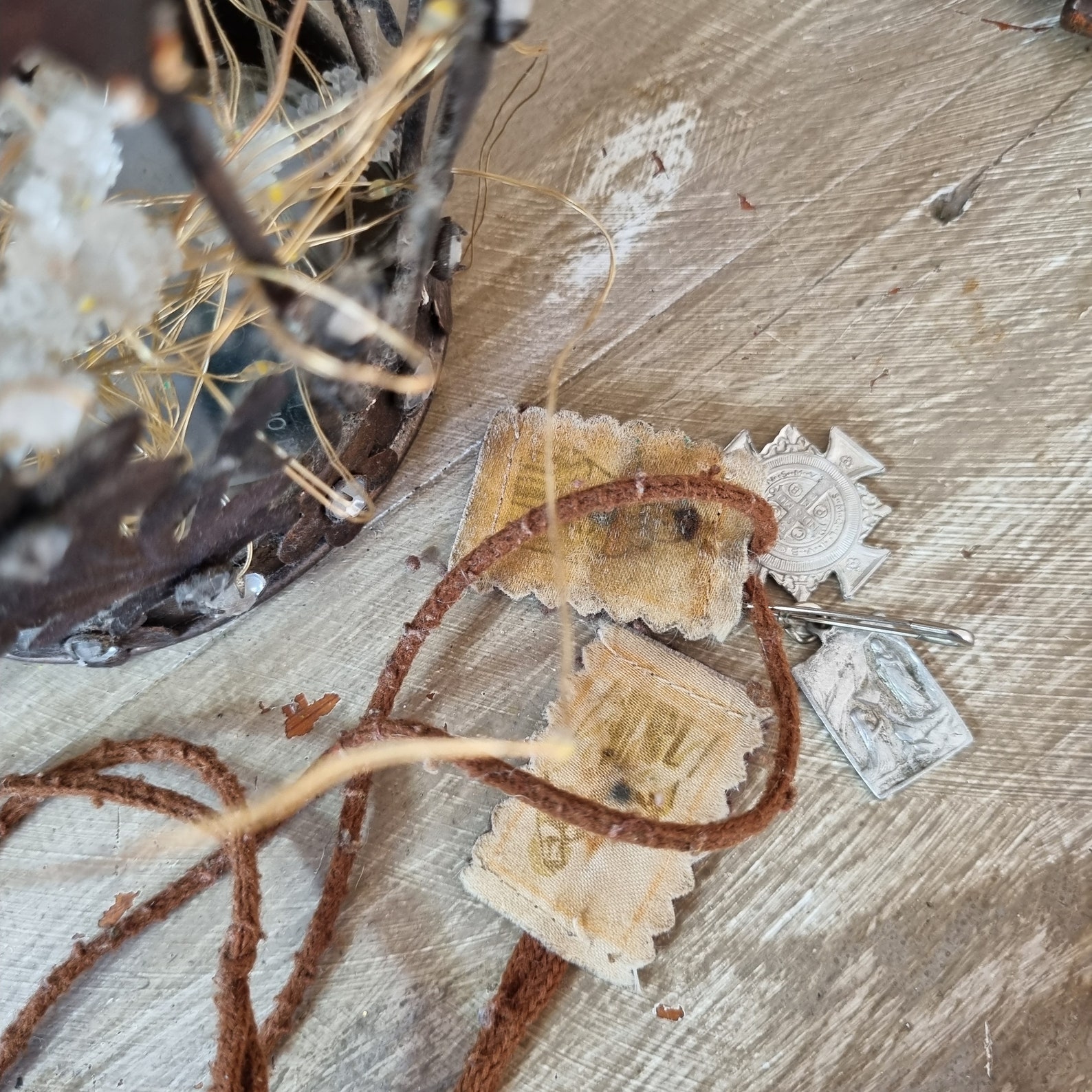 Vintage Catholic Scapular With 2 Light Weight Medals - Etsy