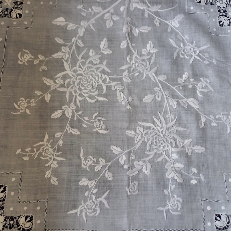 Victorian Tablecloth - Etsy