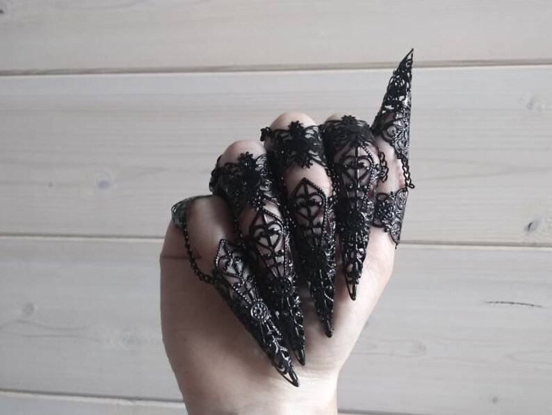Black Finger Claw Rings sylva Gothic Nail - Etsy
