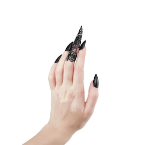 Black Finger Claws "syl" - Hand Armor Ring - Drag Queen Accessories ...