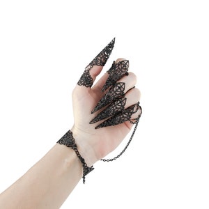 Black Hand Armor "mahafsoun" Metal Glove With Claw Rings Gift for Goth ...