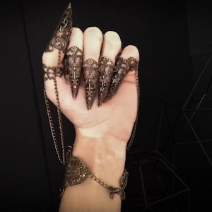 Goth Hand Armor "siha" Full Hand Metal Glove With Claw Rings, Horror ...
