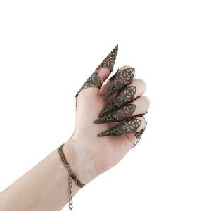 Hand Finger Claws "diae" Metal Glove Claw Rings Gothic Wedding ...