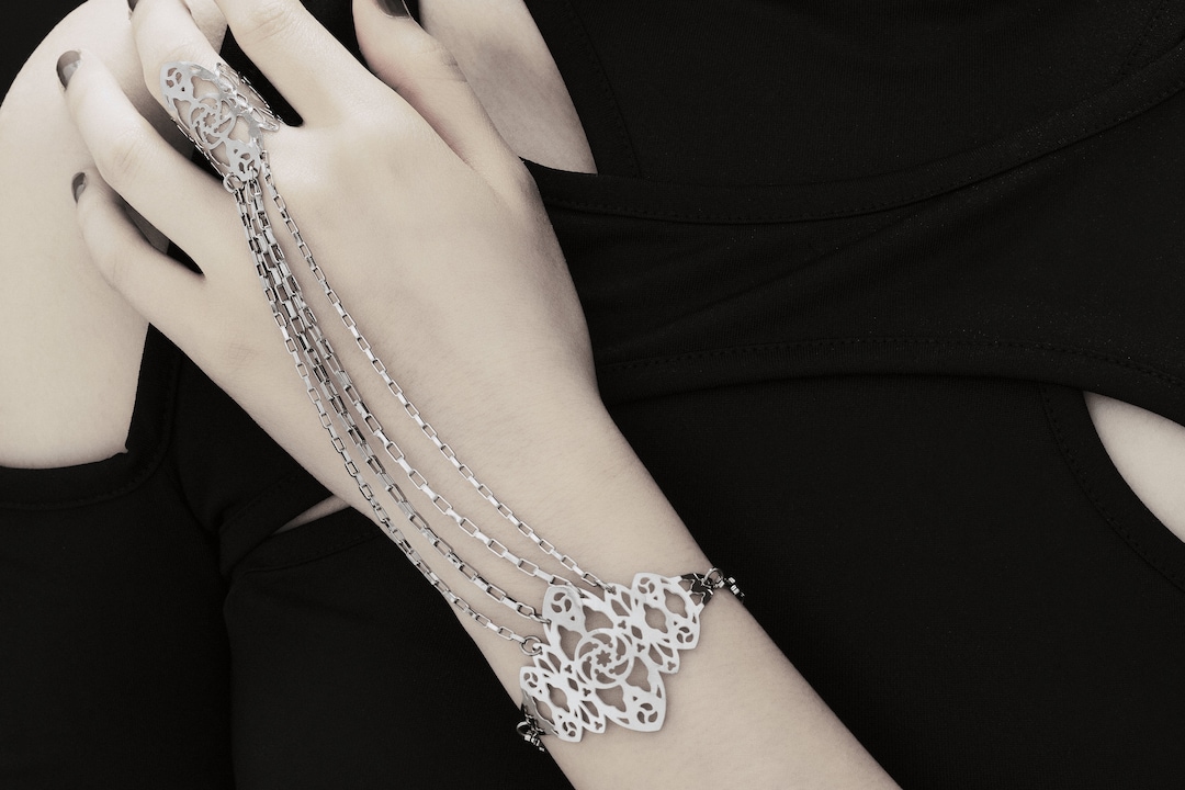 Ring-Ketten-Armband Camina, Gothic-Fee-Armband, Bauchtanz-Schmuck ...
