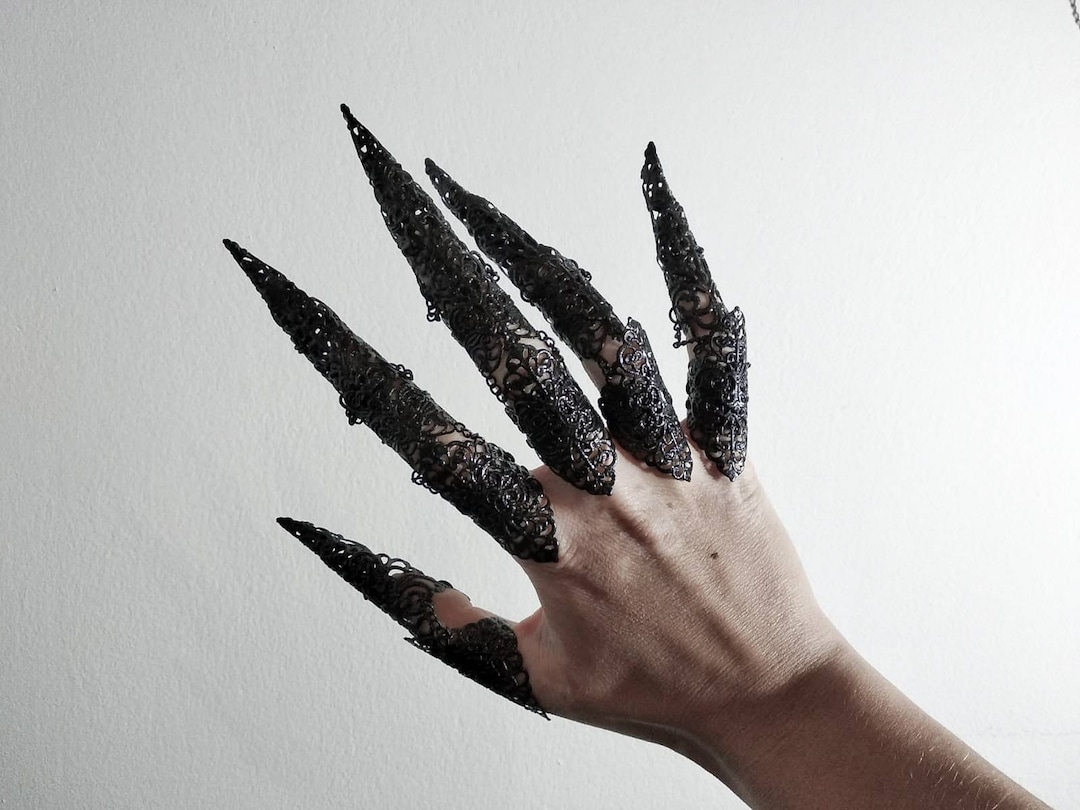 BLACK Full Finger Armor With Long Claws "syndra" Goth Gift, Horror ...