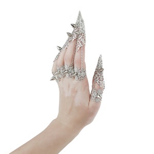 Gothic Finger Claws With Spikes,hand Armor "spikali" Nail Rings Gothic ...