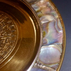 BRASS MAYAN CALENDAR Abalone Mosaic Shell Hanging Vintage Mexico Aztec ...
