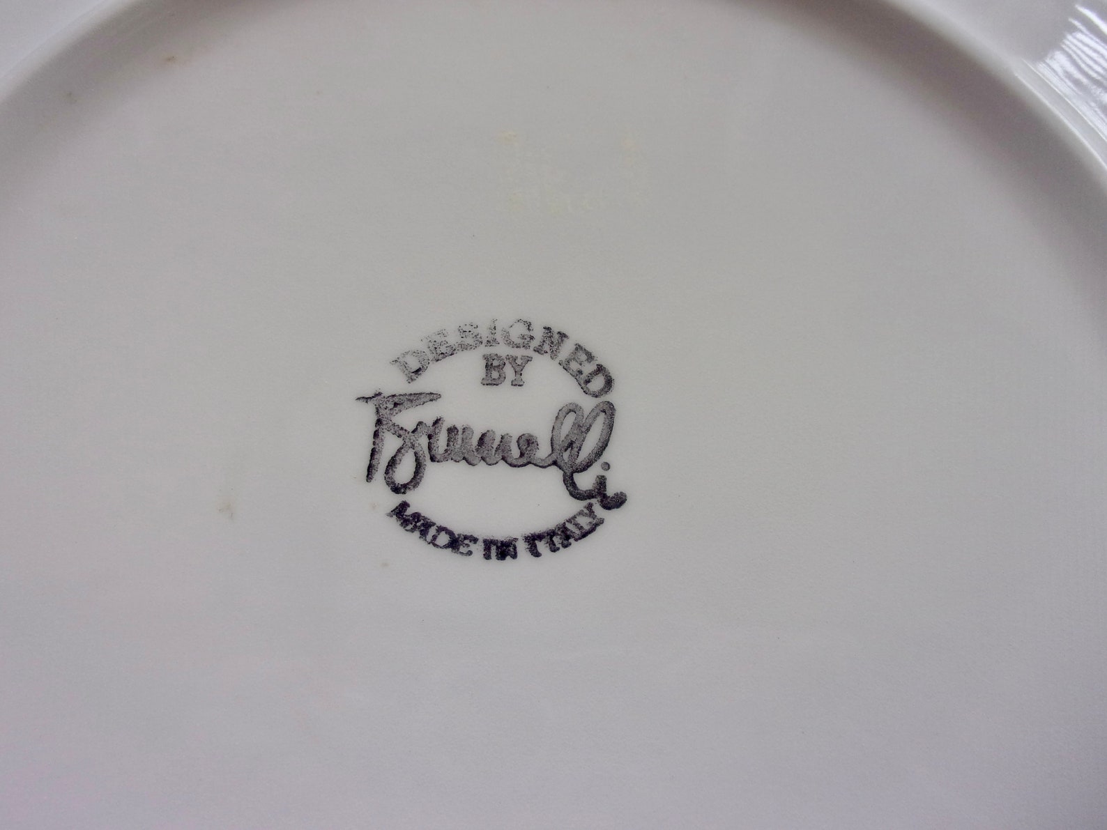 BRUNELLI ANTIQUING PLATE Designed Made Italy Vintage Ceramic - Etsy