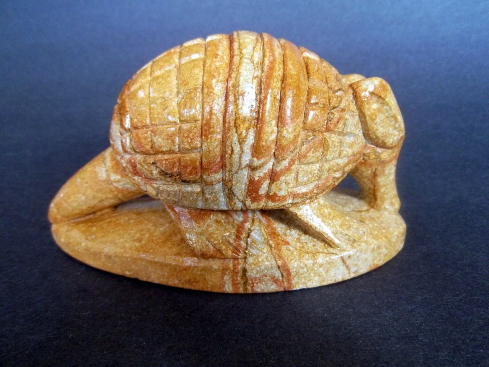 VINTAGE CARVED ARMADILLO Panama Figure Marble Rock Resin Clay ...