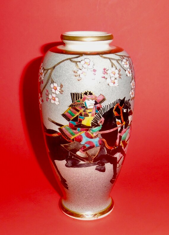 ANTIQUE SATSUMA VASE Pottery Samurai Black Horse Cherry | Etsy