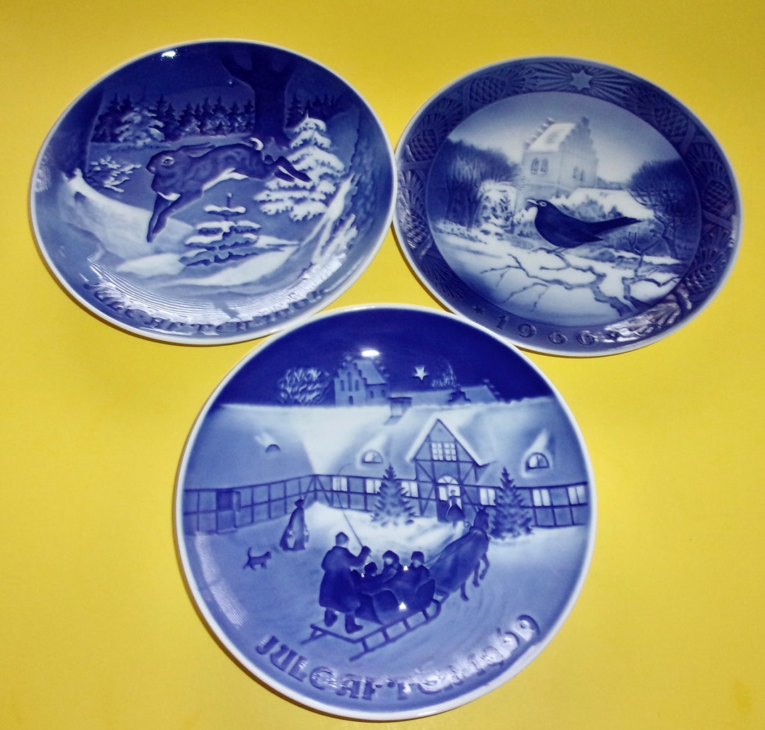 VINTAGE DANISH PLATES Set of 3 Blue 1964 1966 1969 B & G Kjøbenhavn ...