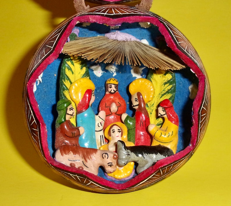 NATIVITY GOURD PERU Carved Vintage Peruvian Handmade Manger Mary Joseph ...