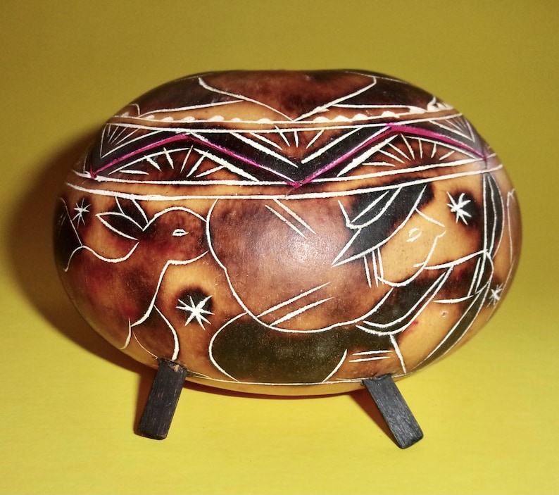NATIVITY GOURD PERU Carved Vintage Peruvian Handmade Manger - Etsy