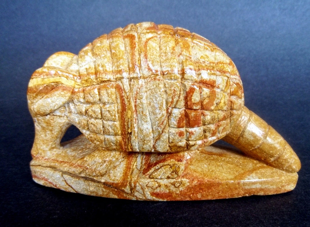 VINTAGE CARVED ARMADILLO Panama Figure Marble Rock Resin Clay ...
