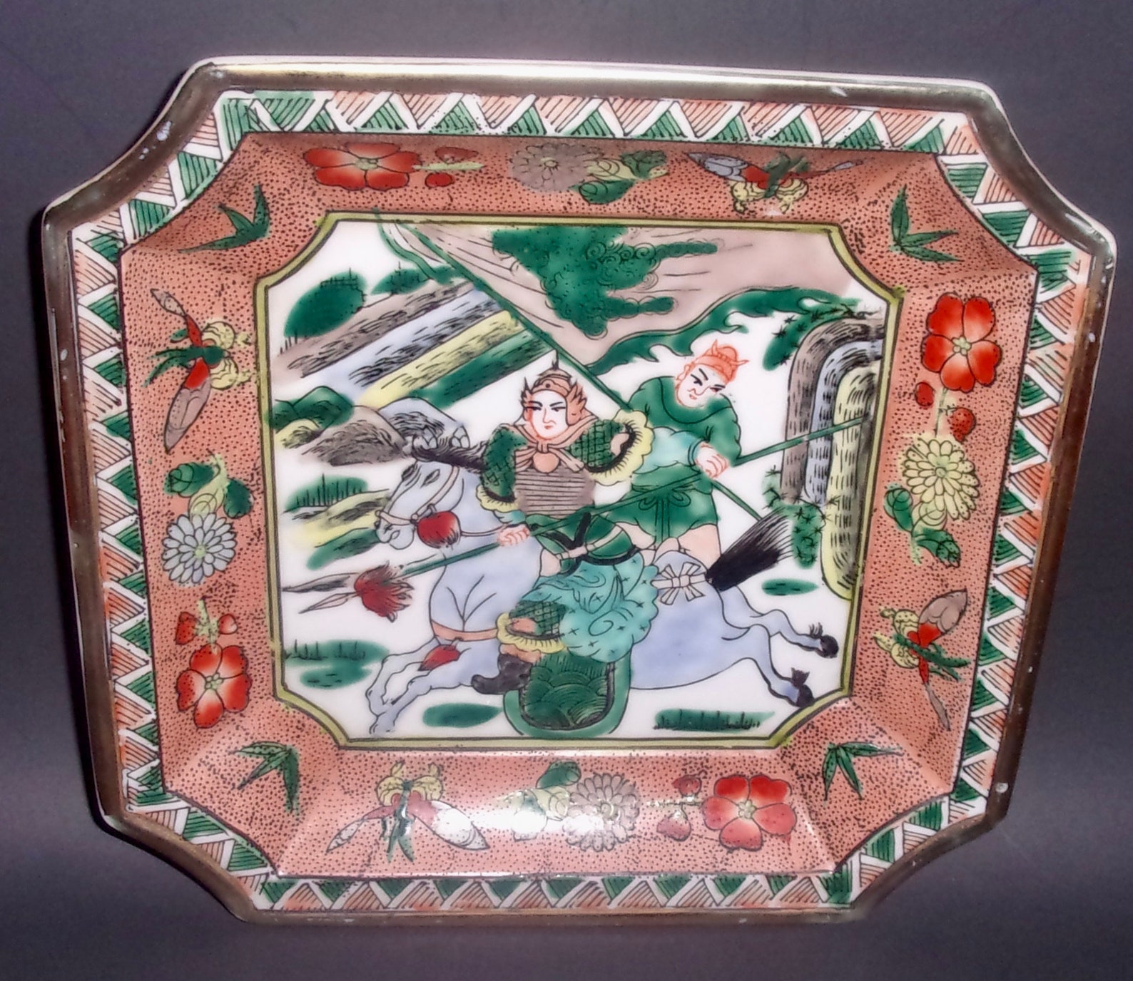WARRIOR MACAU PLATE Vintage Warriors Horse Chinese Floral Geometric ...