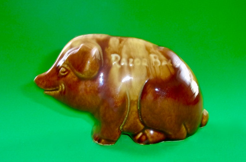 RAZORBACK PIG BANK Vintage Antique Hog Sitting Ceramic Embossed Razor ...