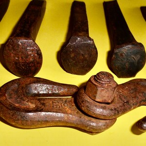 DOUBLE Grab Hooks Interlocking Moveable + Lot 5 Railroad Spikes Vintage ...