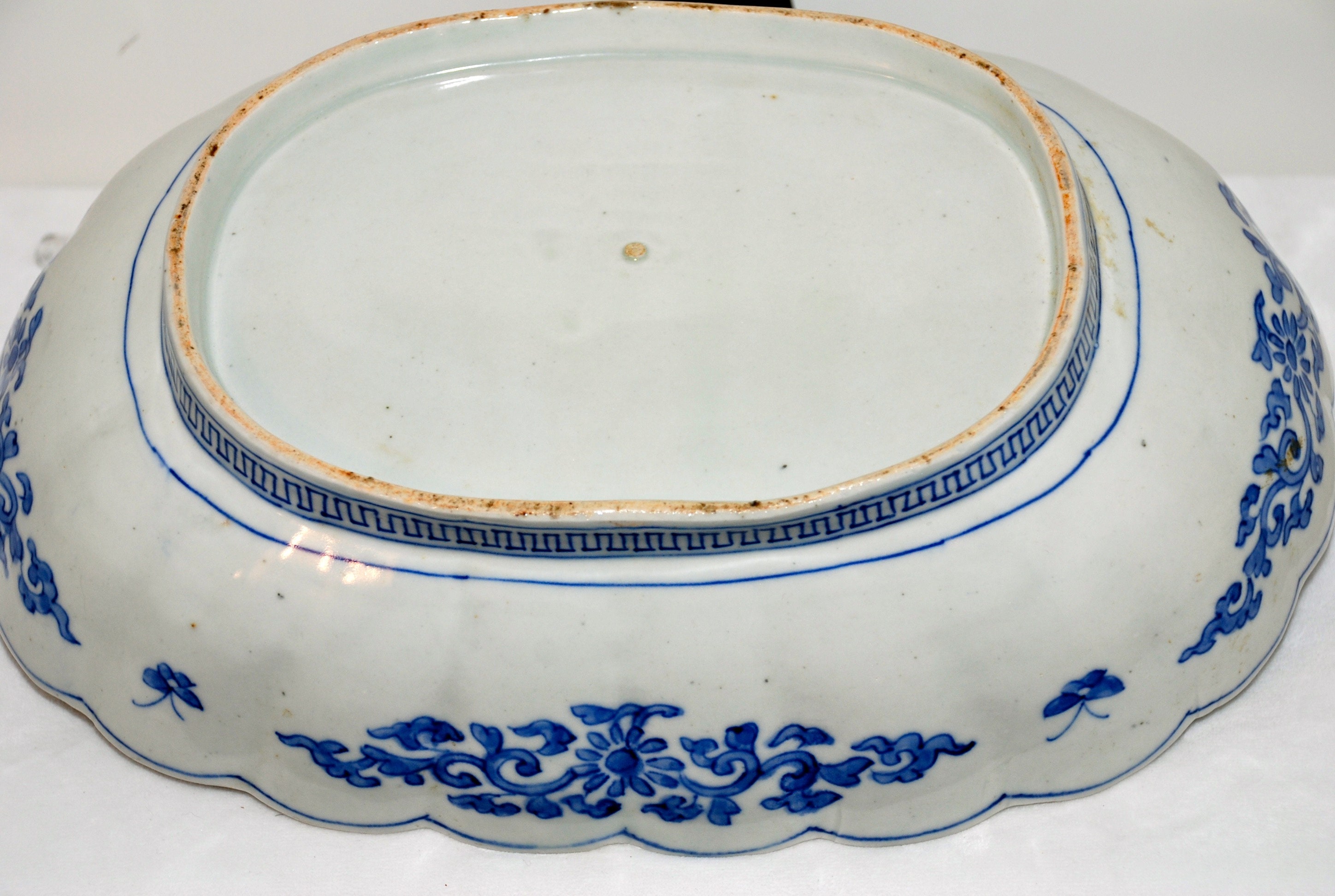 Antique Japanese Edo Period Nabeshima Porcelain Serving Bowl W Shi Shi ...