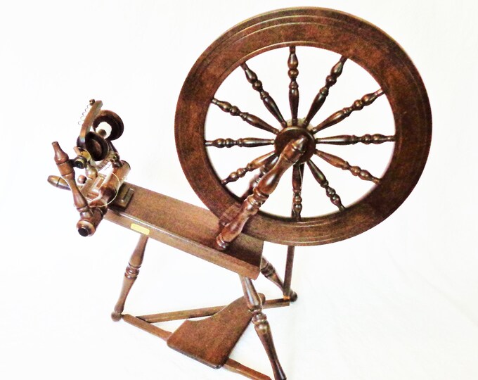 ASHFORD "the Elizabeth" SPINNING WHEEL and Accessories - Etsy