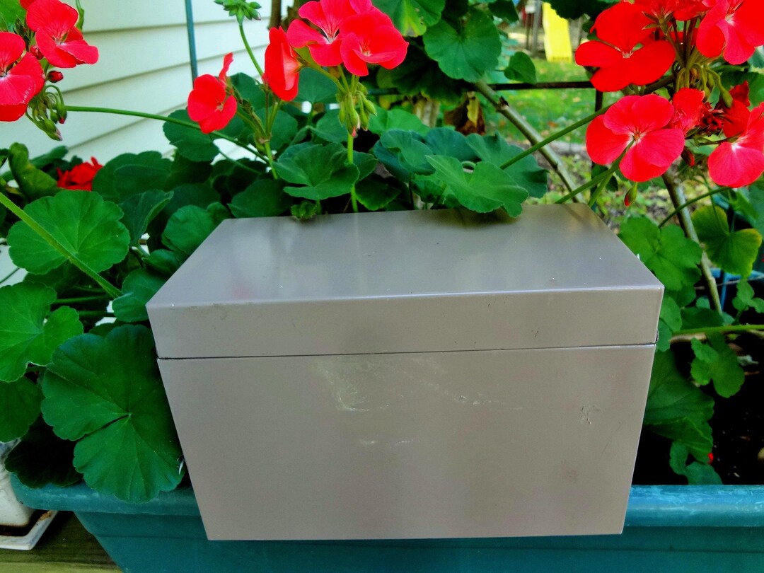 Vintage 8'' X 5'' Gray METAL Index FILE Card BOX - Etsy