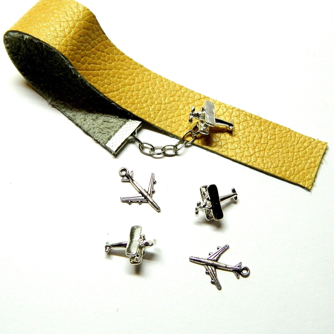 Miniature 3D Airplane, Aviator Bookmark Silver/gold Colored, Caramel ...