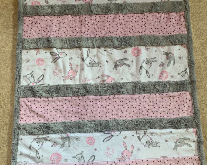 Minky Strip Quilt Baby Blanket - Etsy