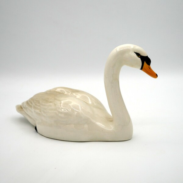 Swan Figurine - Etsy