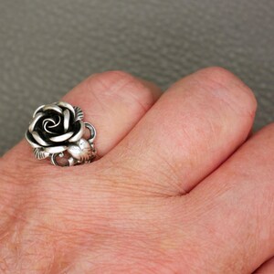 TEKA Studio Rose Flower Sterling Silver Ring Size 6.50 - Theodor Klotz ...