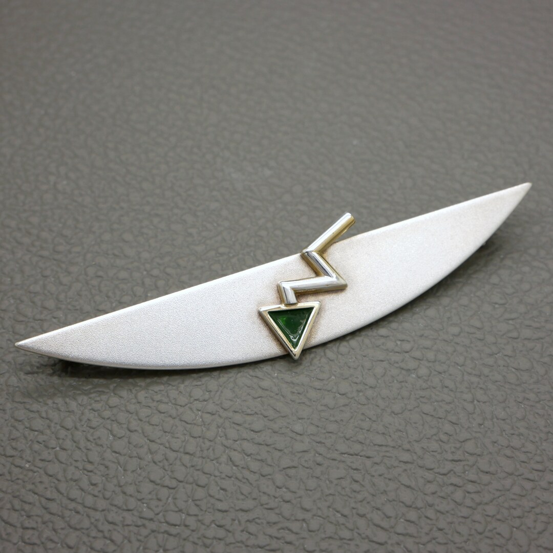 Vintage Sterling Silver & Green Enamel Brooch With Matt Finish ...