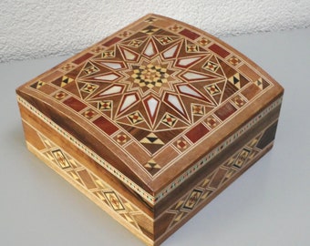Middle Eastern Box - Etsy