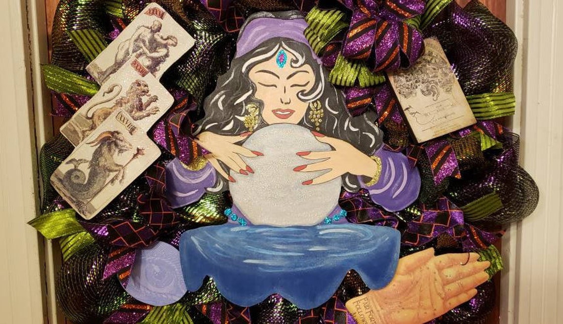 Halloween Psychic Fortune Teller Wreath Crystal Ball Sign - Etsy