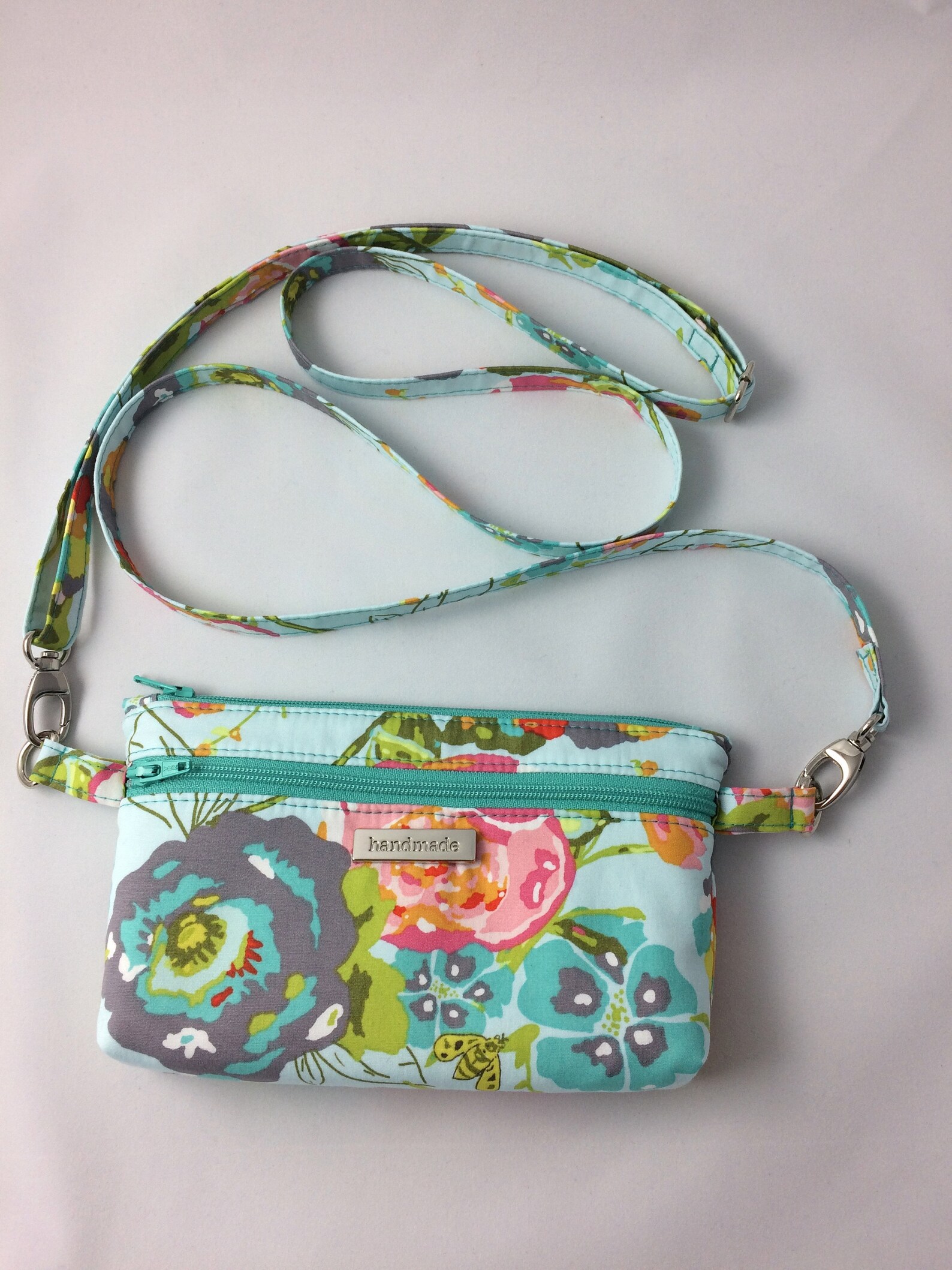 The Lindsay Wristlet PDF Pattern - Etsy