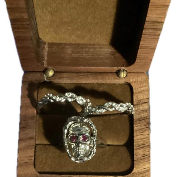 Skull Ring Box - Etsy