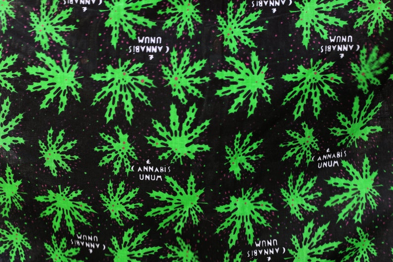 Weed Dust Mask marijuana Leaf Cannabis Bandana Scarf 420 EDM | Etsy